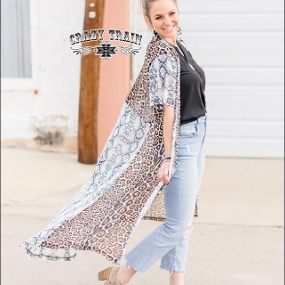 Crazy Train | Tops | Diamond Back Duster | Poshmark